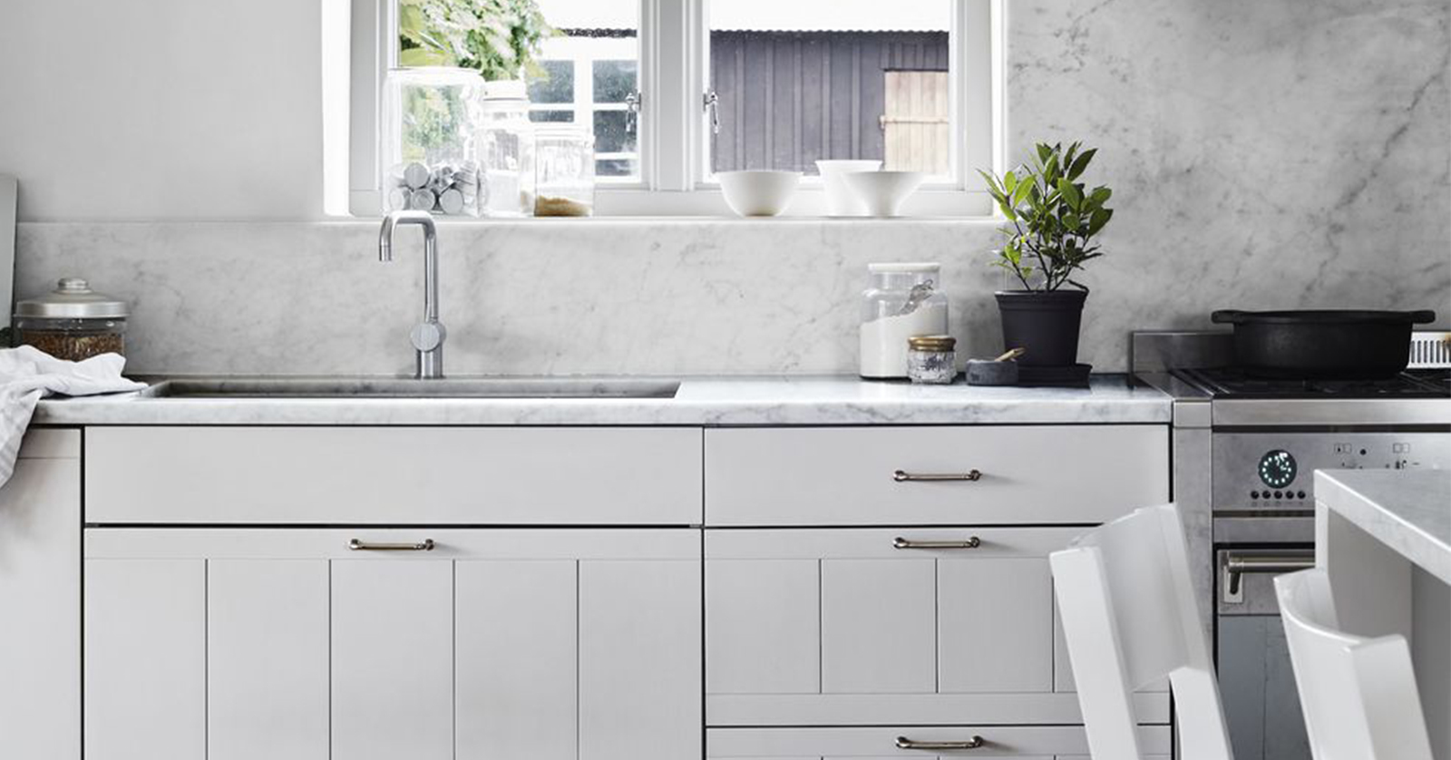 Making the Most of a Small Kitchen - Menzie Stone Company